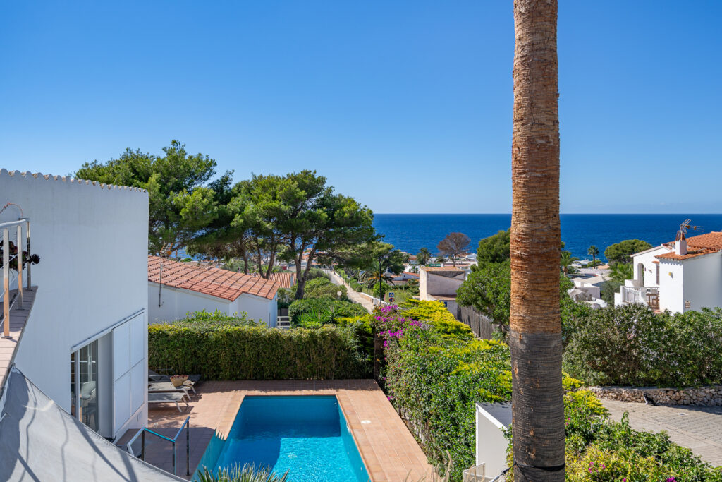 Modern, detached villa with sea views, Binibeca | Menorcasa